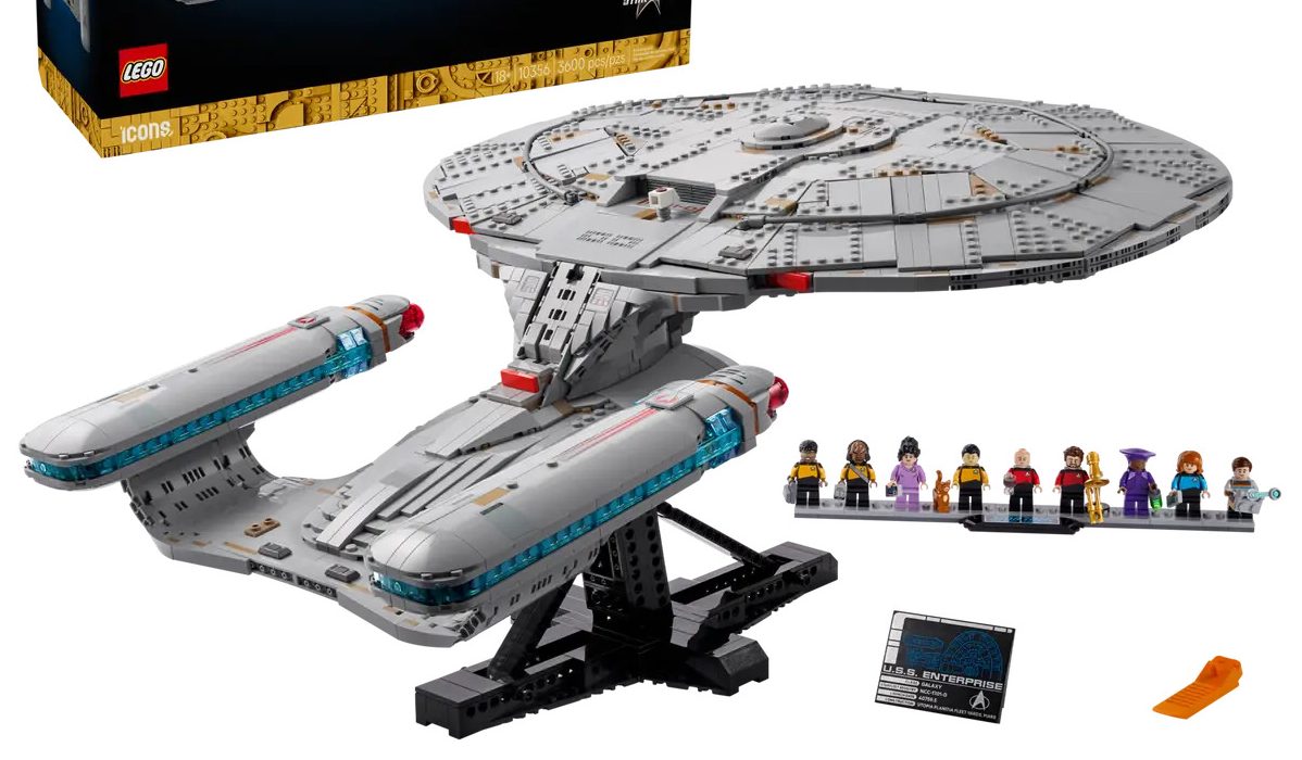 LEGO Unveils Star Trek U.S.S. Enterprise NCC-1701-D Set